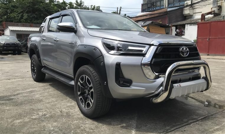 2021 TOYOTA HILUX REVO | SOPI Motors
