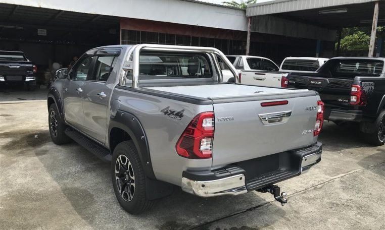 2021 TOYOTA HILUX REVO | SOPI Motors
