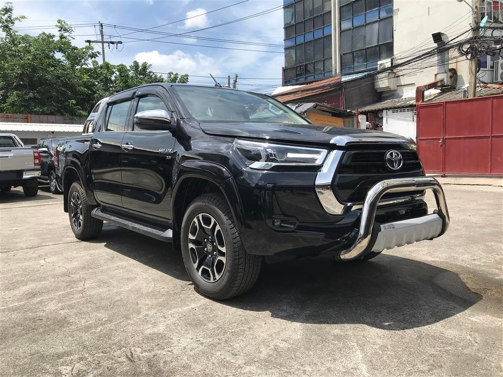 2021 TOYOTA HILUX REVO | SOPI Motors