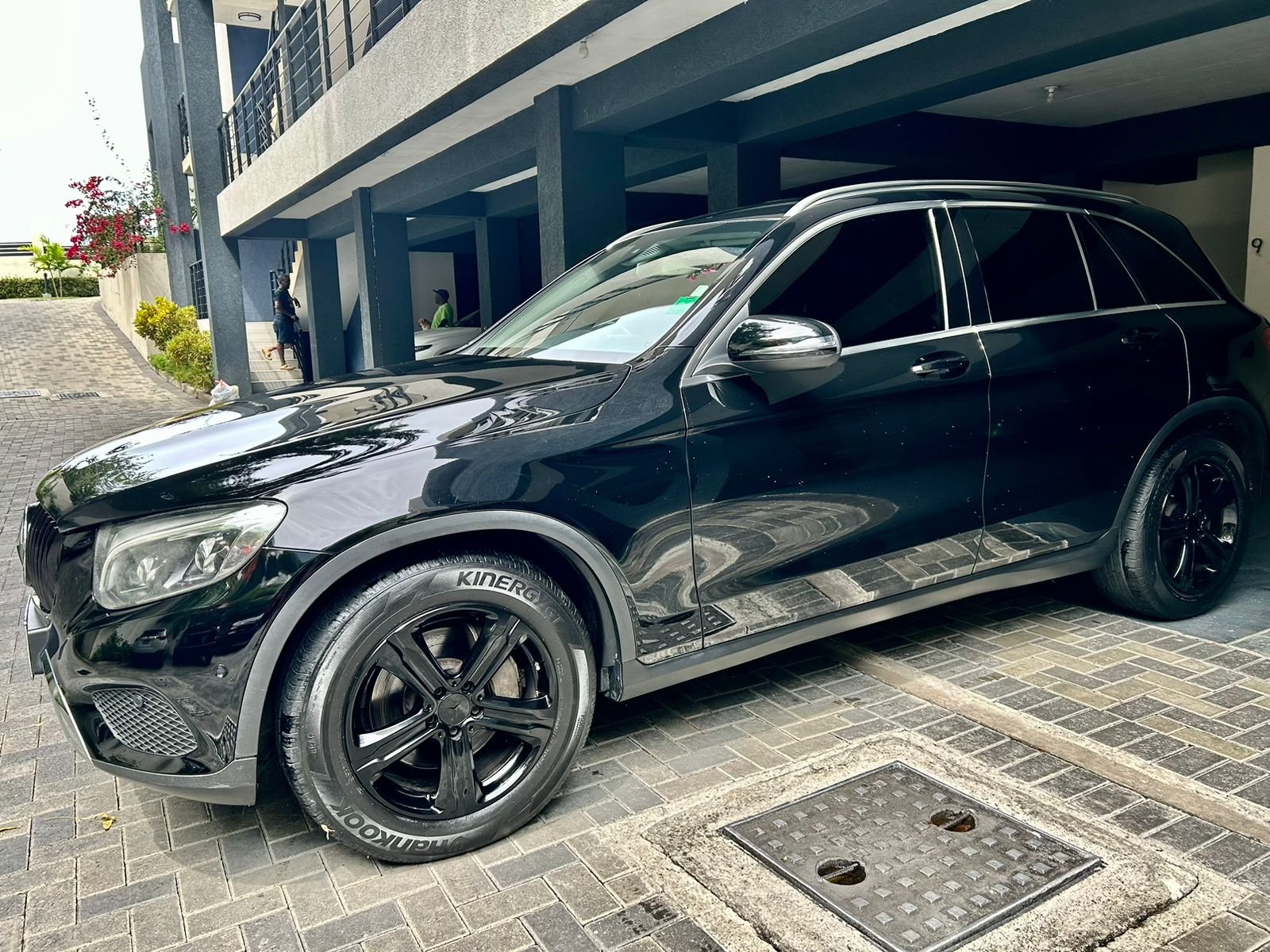 2016 MERCEDES BENZ GLC 250 | SOPI Motors