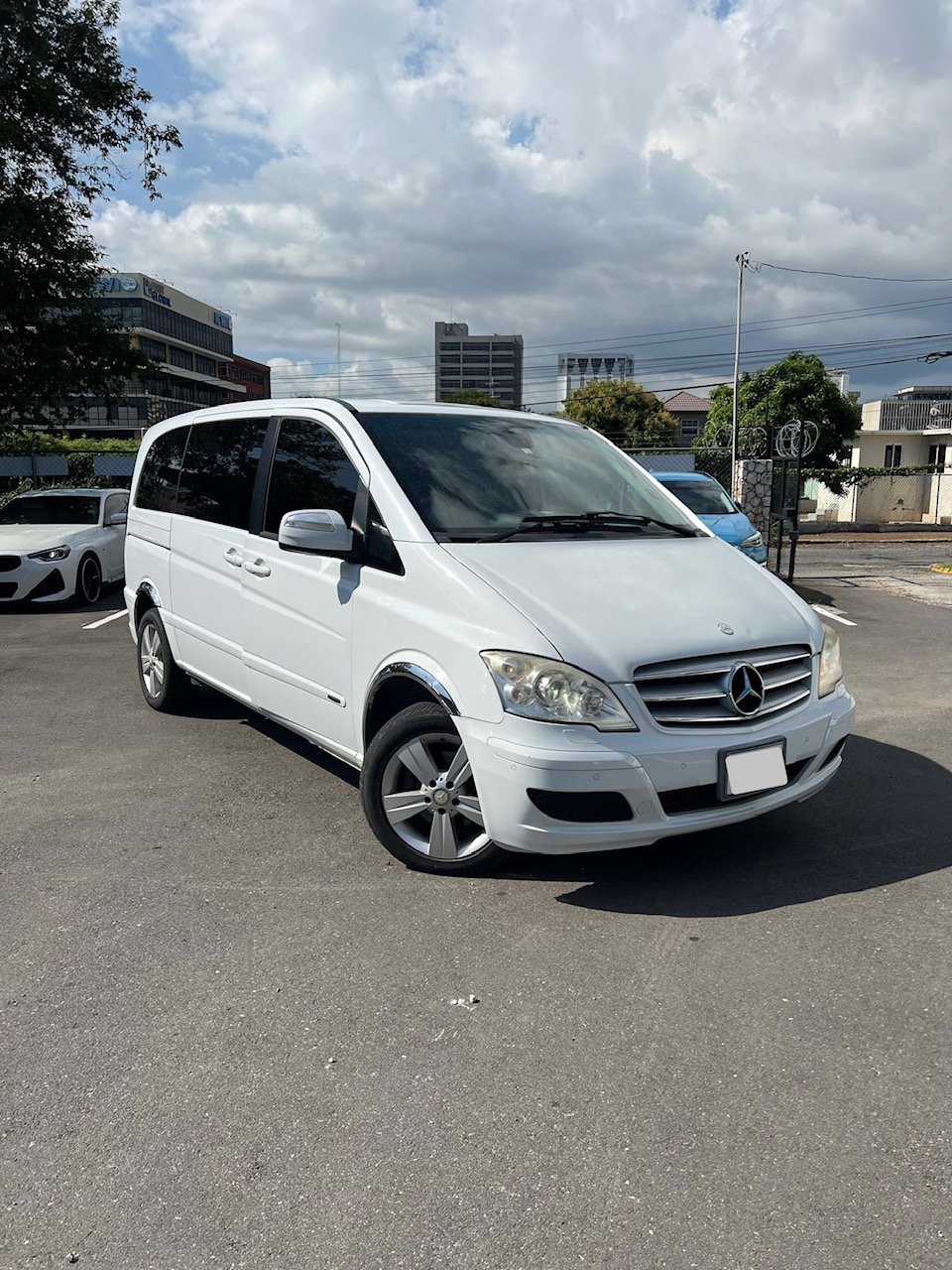 2014 MERCEDES-BENZ V350 | SOPI Motors